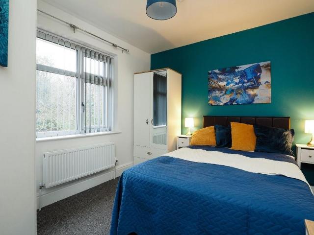 1 bedroom house share to rent