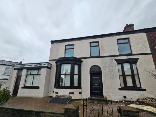 1 bedroom house share to rent