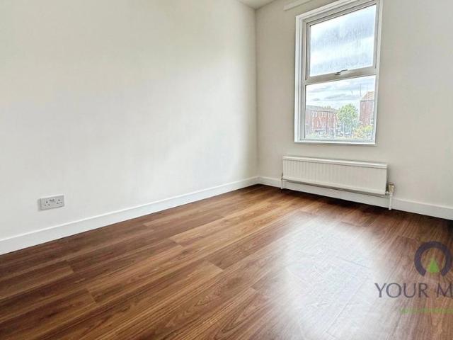 1 bedroom house share to rent