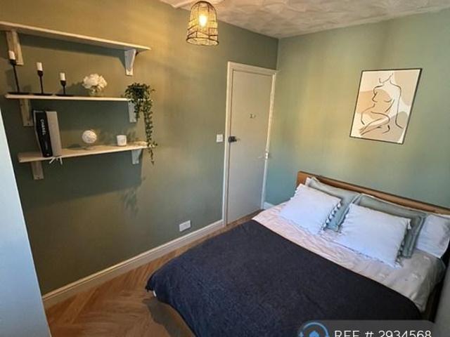 1 bedroom house share to rent