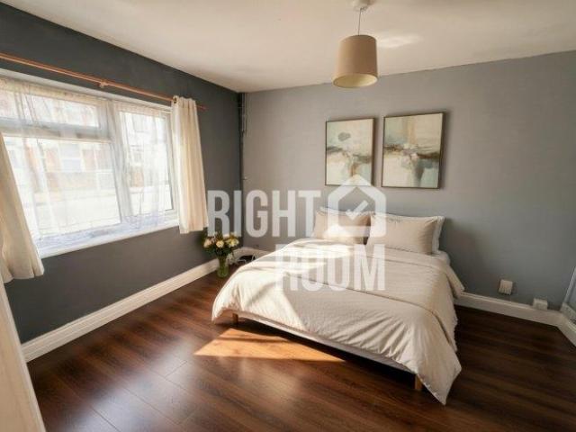 1 bedroom house share to rent