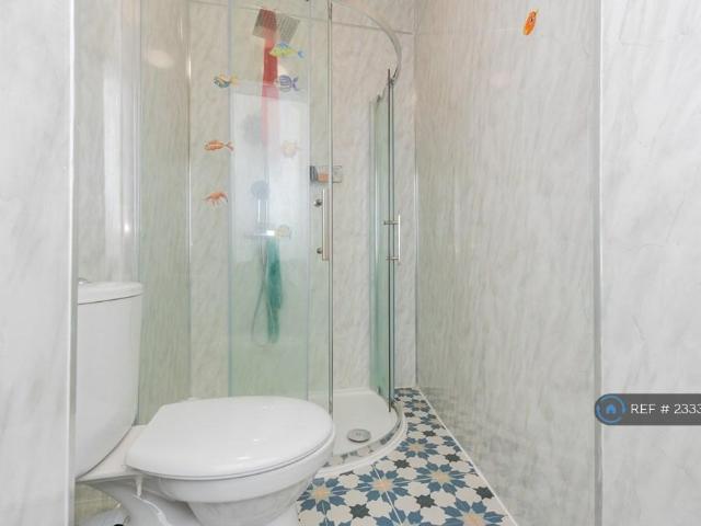1 bedroom house share to rent