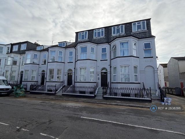1 bedroom house share to rent