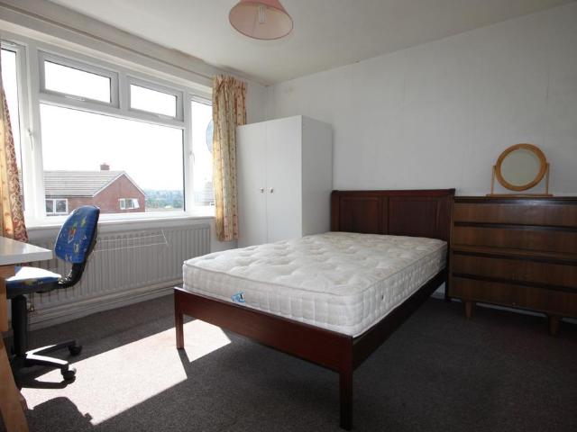1 bedroom house share to rent