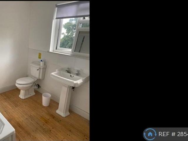 1 bedroom house share to rent
