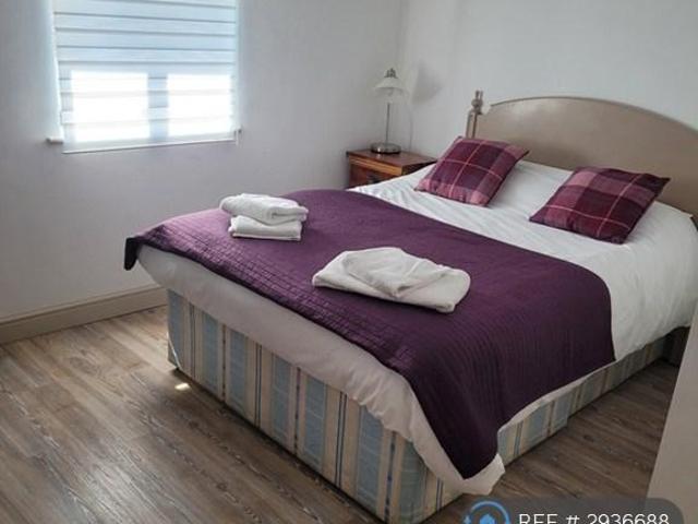 1 bedroom house share to rent