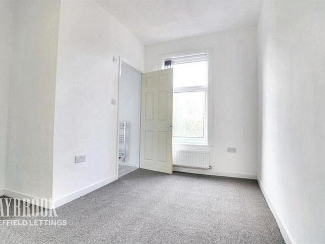 1 bedroom house share to rent