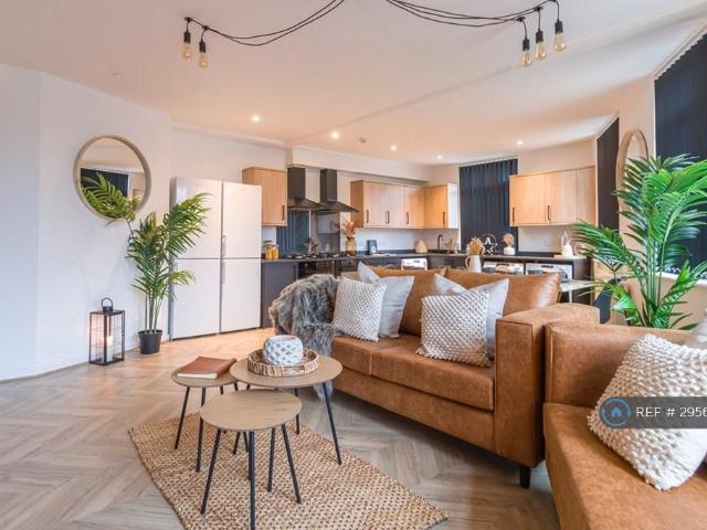 1 bedroom house share to rent
