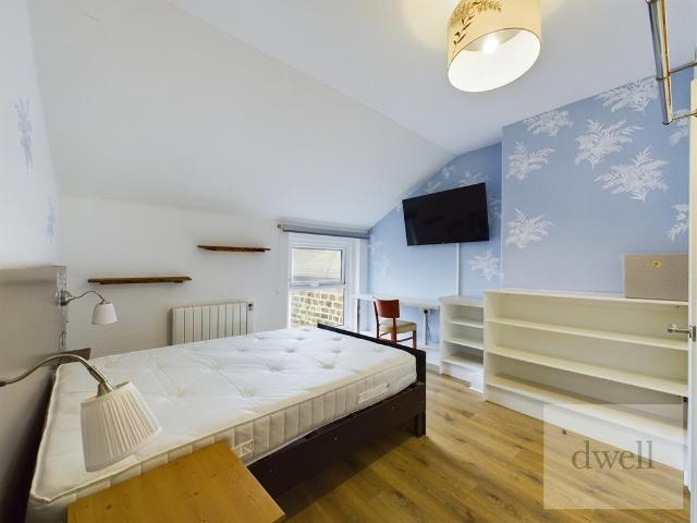 1 bedroom house share to rent