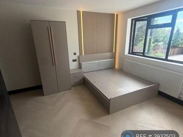 1 bedroom house share to rent