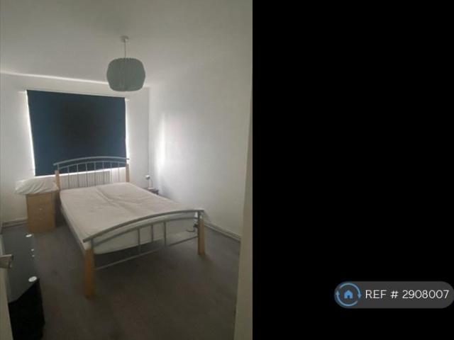 1 bedroom house share to rent