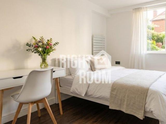 1 bedroom house share to rent