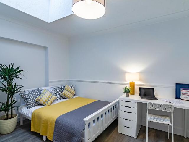 1 bedroom house share to rent