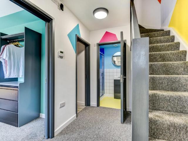 1 bedroom house share to rent