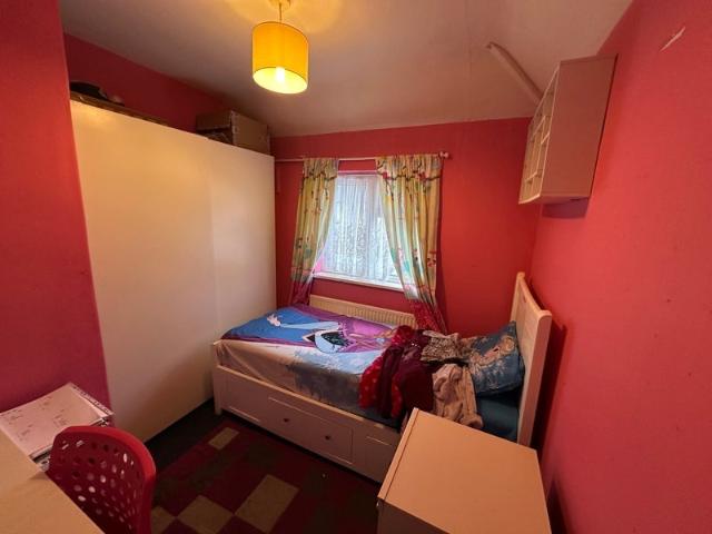 1 bedroom house share to rent
