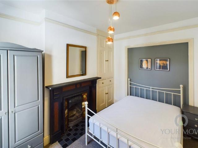 1 bedroom house share to rent