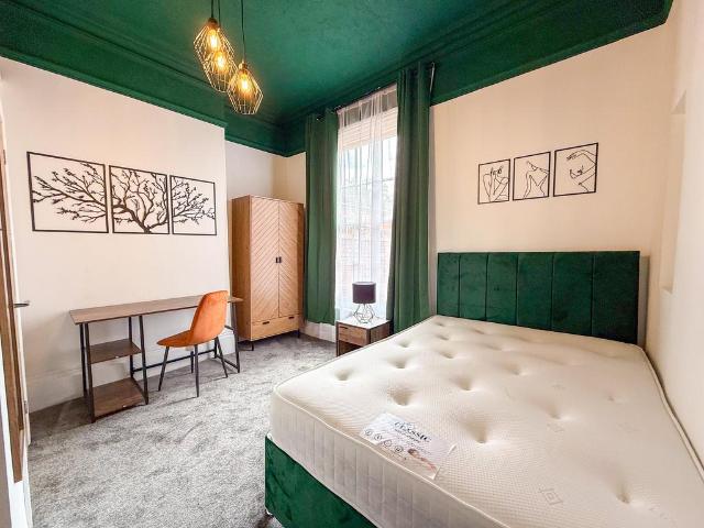 1 bedroom house share to rent