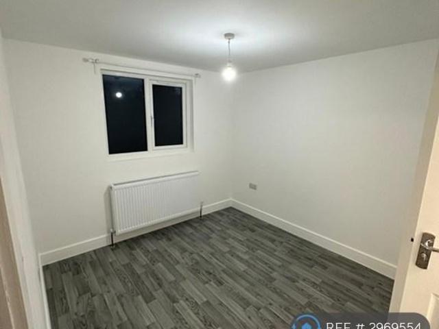 1 bedroom house share to rent