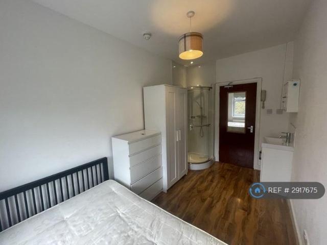 1 bedroom house share to rent