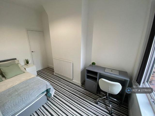 1 bedroom house share to rent
