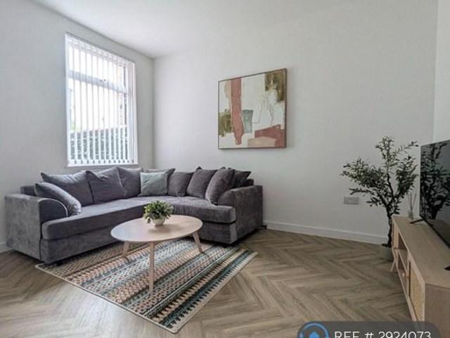 1 bedroom house share to rent