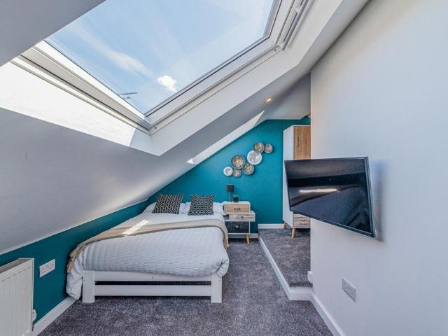 1 bedroom house share to rent