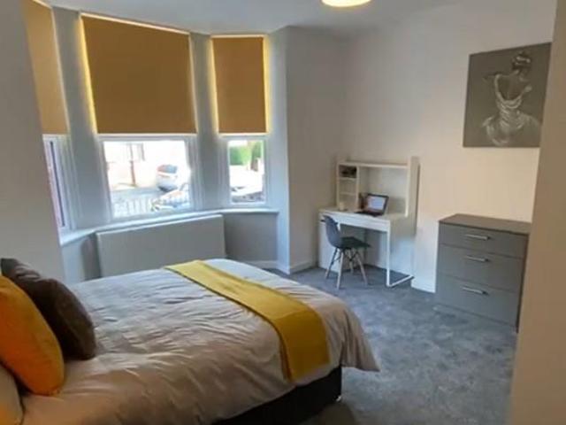 1 bedroom house share to rent
