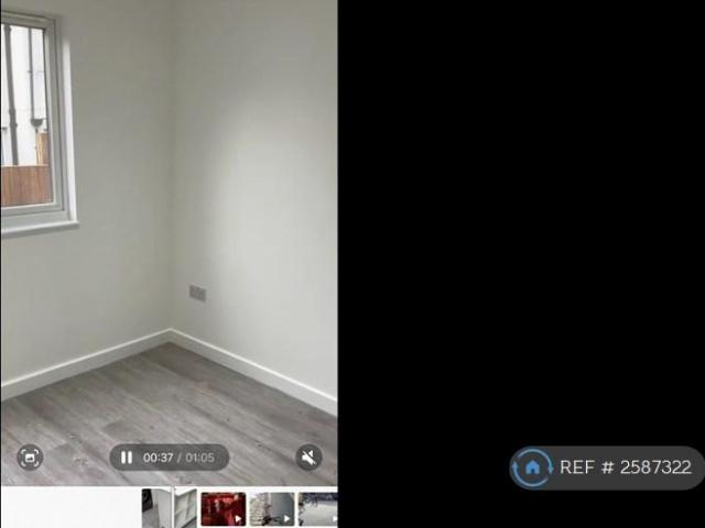 1 bedroom house share to rent