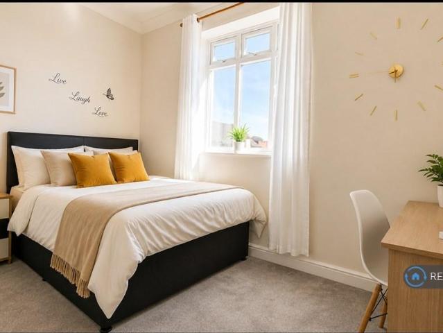 1 bedroom house share to rent
