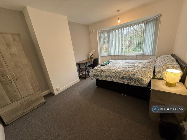1 bedroom house share to rent