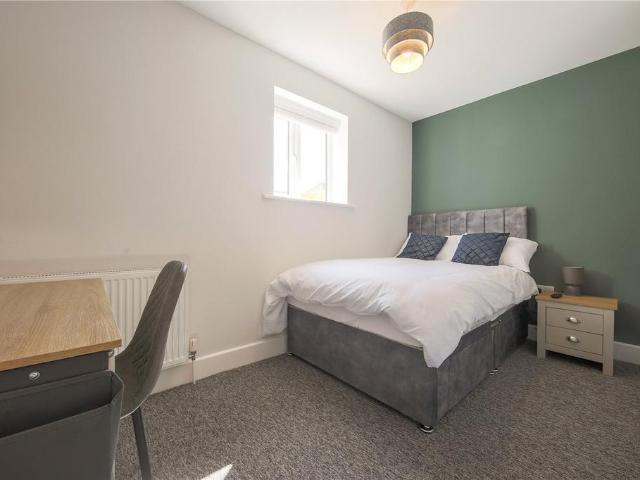 1 bedroom house share to rent