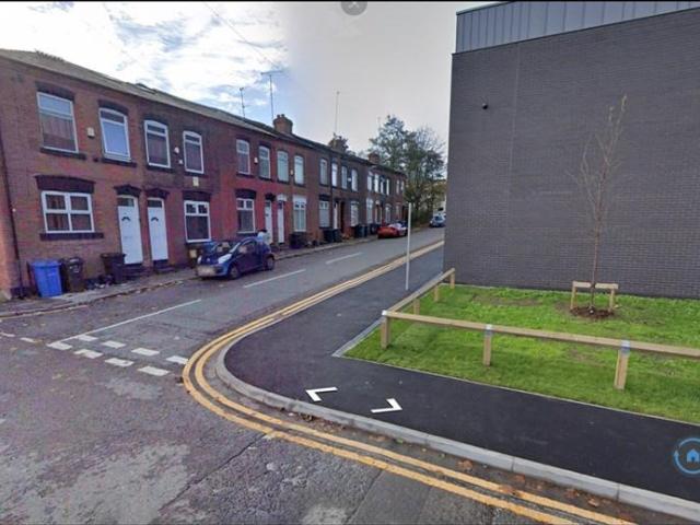 1 bedroom house share to rent