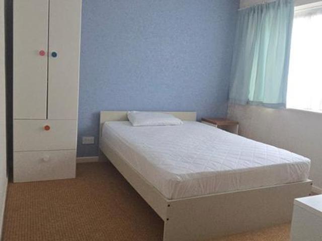 1 bedroom house share to rent
