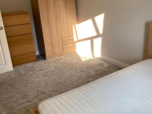 1 bedroom house share to rent