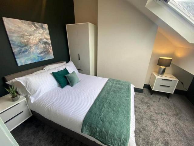 1 bedroom house share to rent