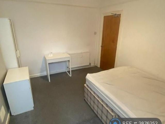 1 bedroom house share to rent
