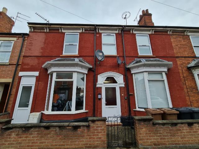 1 bedroom house share to rent