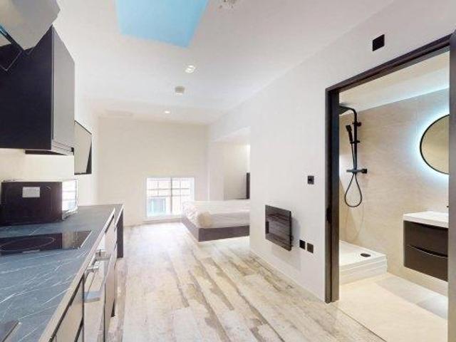 1 bedroom house share to rent