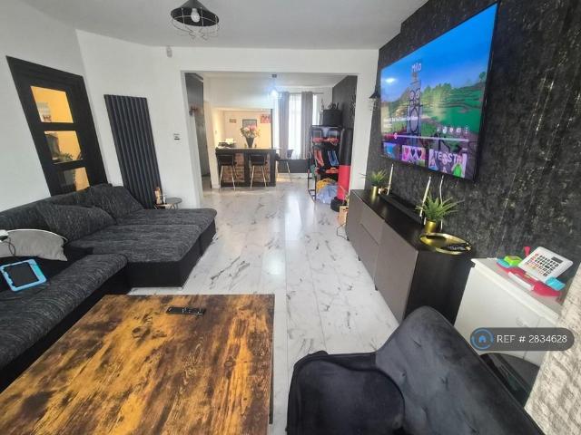 1 bedroom house share to rent
