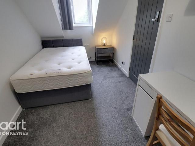 1 bedroom house share to rent
