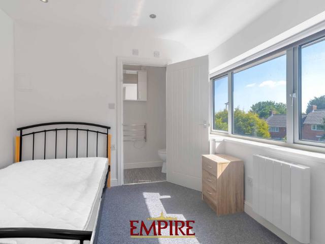 1 bedroom house share to rent