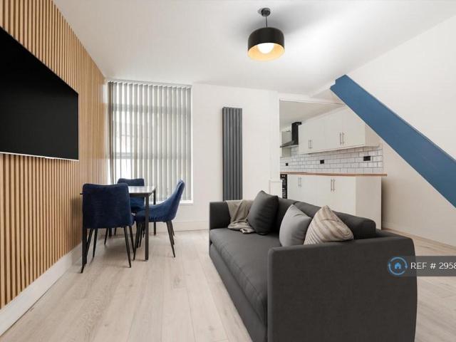 1 bedroom house share to rent
