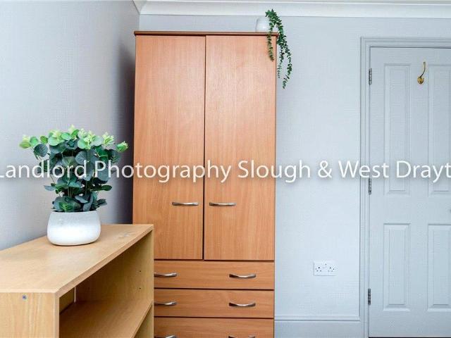 1 bedroom house share to rent