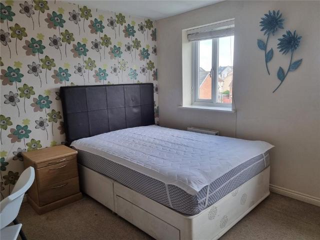1 bedroom house share to rent
