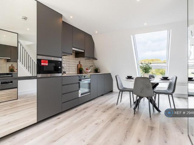 1 bedroom house share to rent