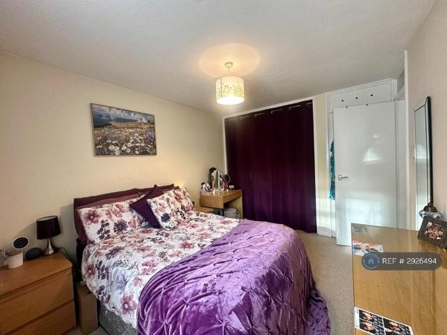 1 bedroom house share to rent
