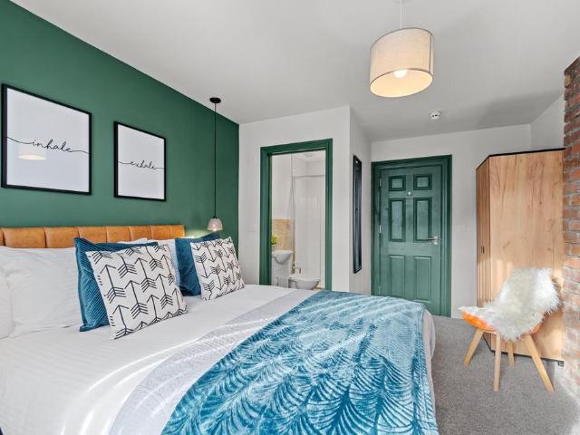 1 bedroom house share to rent