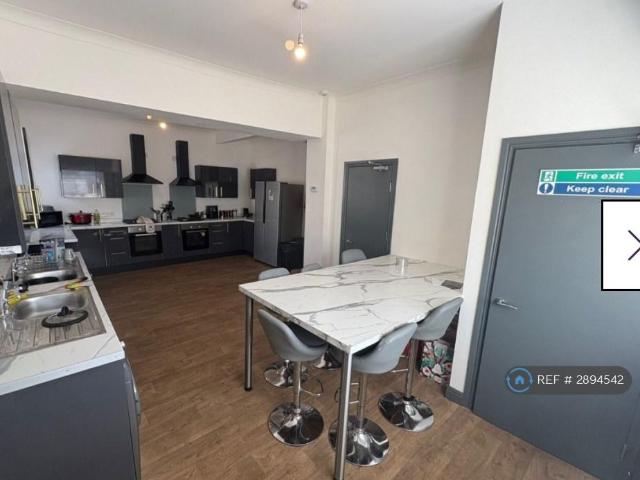 1 bedroom house share to rent