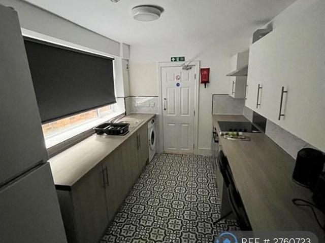 1 bedroom house share to rent