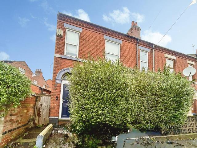 1 bedroom house share to rent